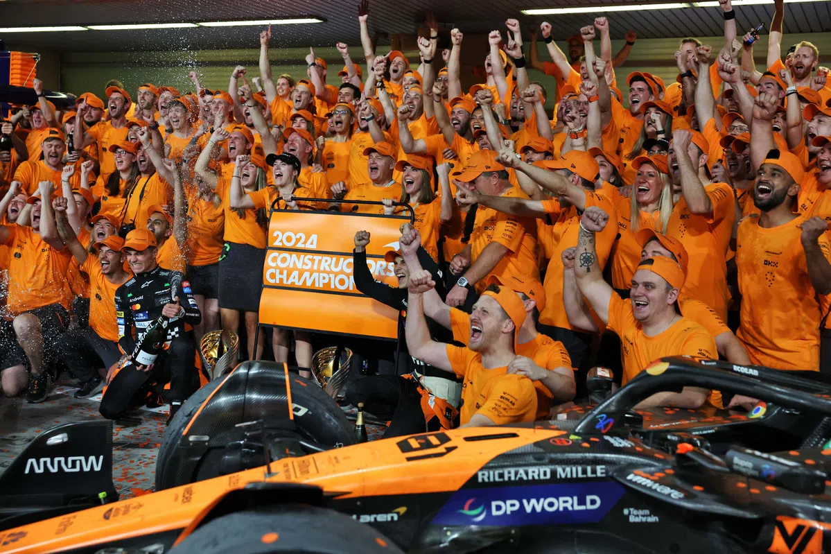 McLaren Responds to F1 Flexi-Wing Controversy with Pride | F1Highlights
